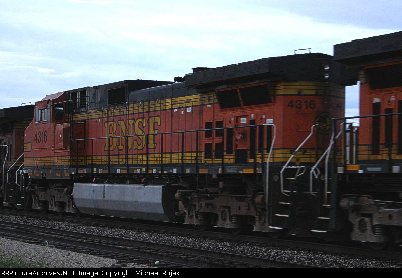 BNSF 4316